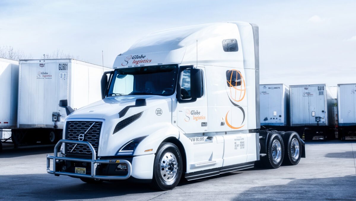 Globe Logistics - Your Trucking Company, Excellence On Time